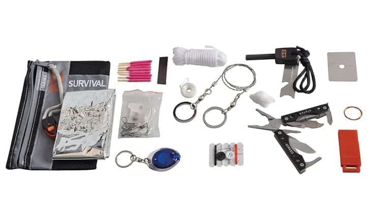 The Top 7 Hunting Survival Kits for all Hunters - Dead Bullseye